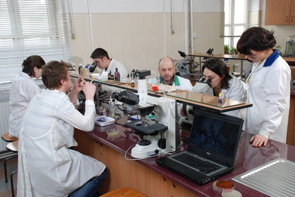 Galerie foto – Facultatea de Zootehnie şi Biotehnologii